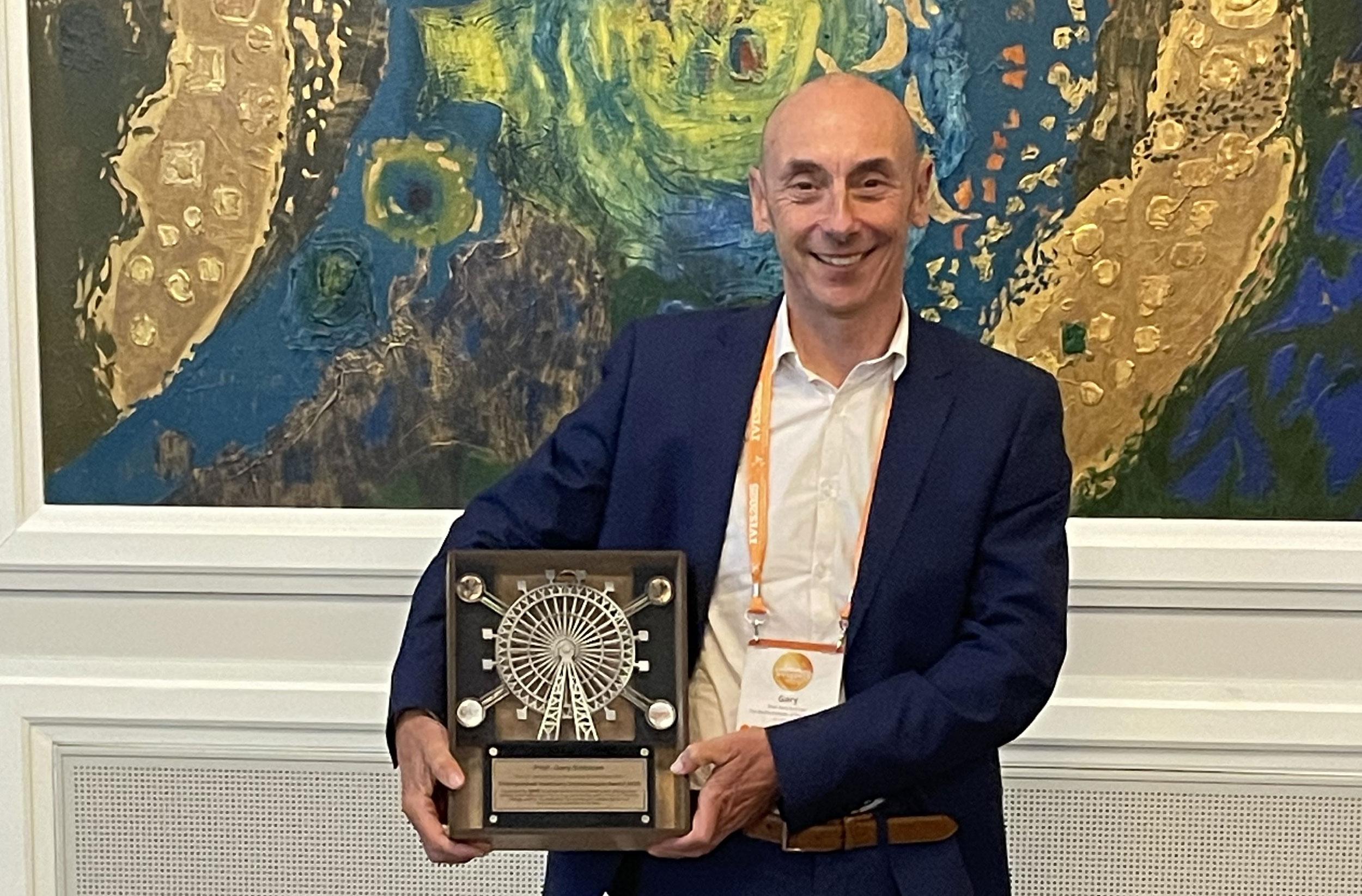 Pirbright adviser receives Distinguished Veterinary Immunologist Award ...